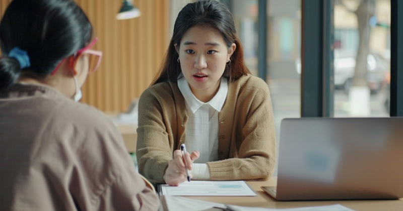 5 Common Workplace Conflicts Examples and How to Resolve Them - We Test