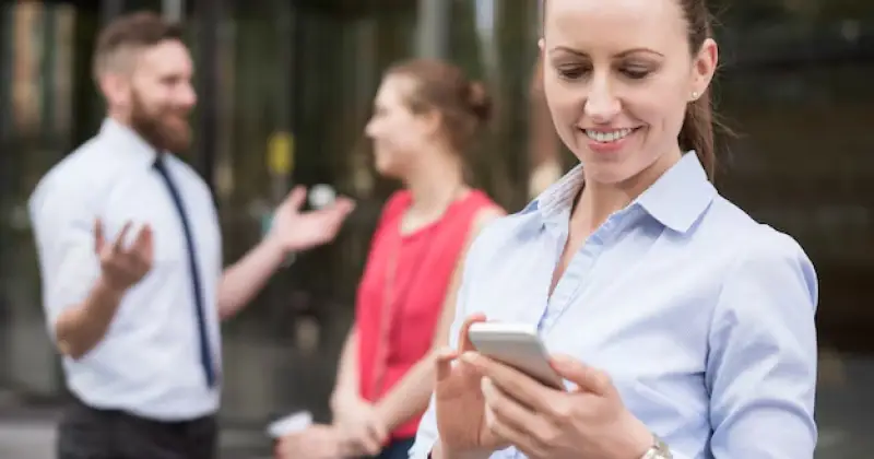 Top 10 Examples of Employee Recognition - Wetest