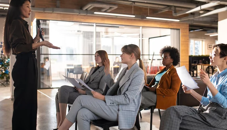 What Is an Employee Training System? Benefits, Features, and Tools - Wetest